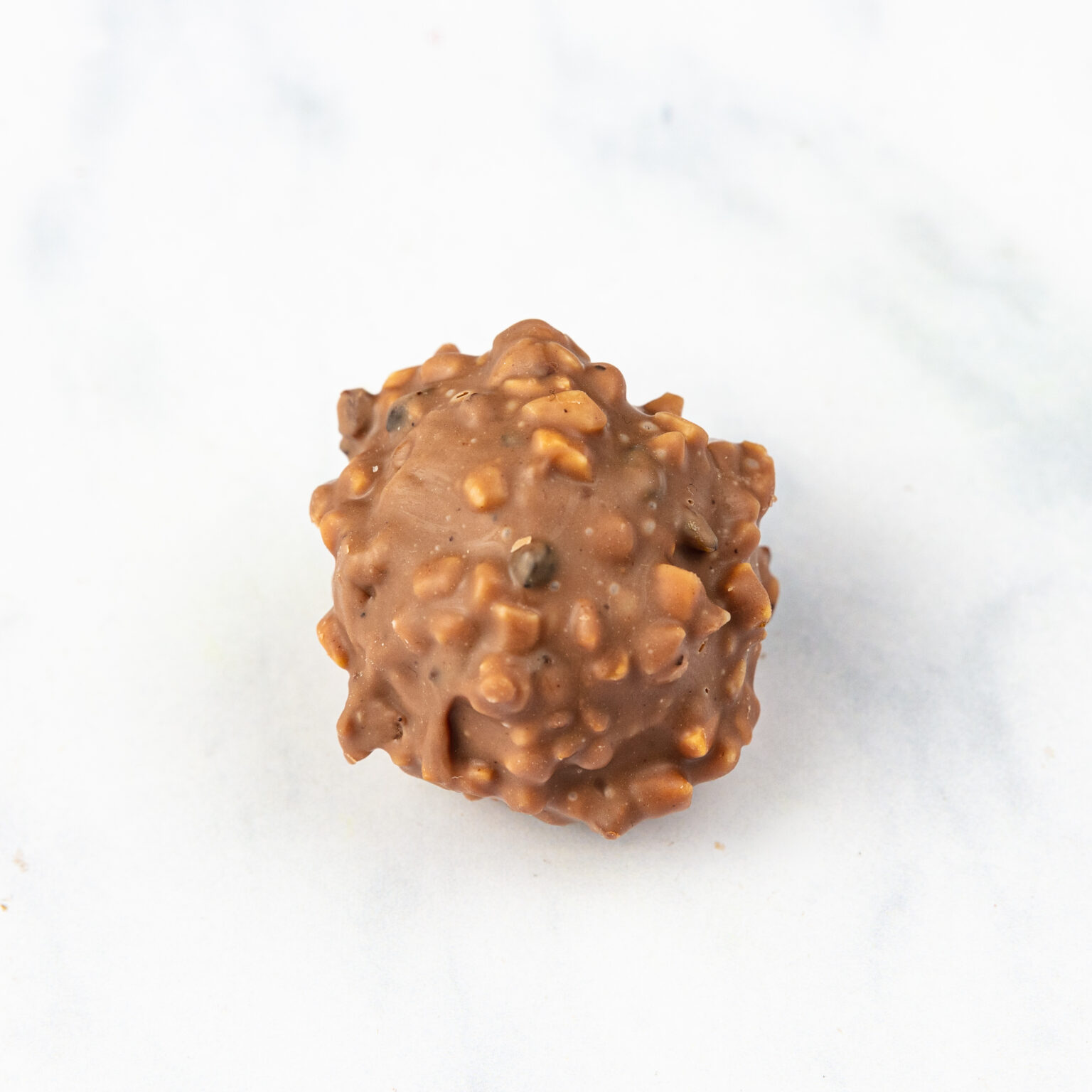 Découvrez notre Chocolat Rocher au Lait - Chocolaterie Pearlin